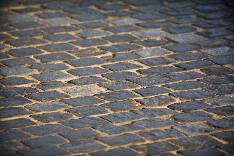 Route en pierre de pavé photo stock. Image du historique - 36640802
