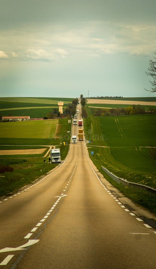 Route N4 De Paris Vers Nancy Photo stock - Image du gentil, loin: 71008476