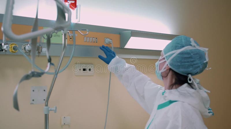 The Routine of Nurses Inside the Hospital during Quarantine Corona ...