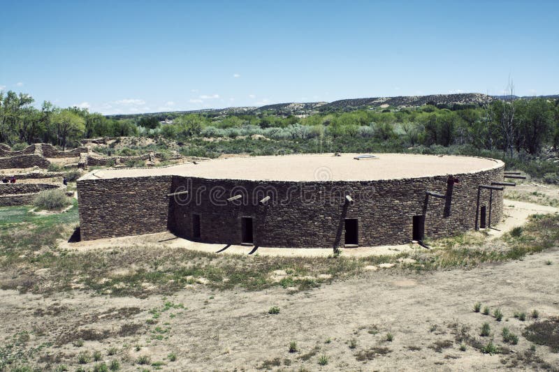 Rovine Dell'Azteco Nel New Mexico Immagine Stock - Immagine di ...