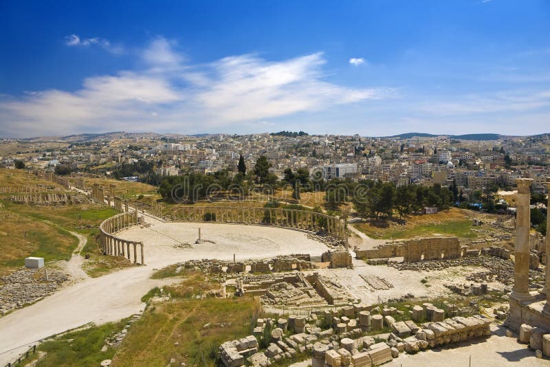Rovine di Gerasa (Jerash) immagine stock. Immagine di paesaggio - 16591839