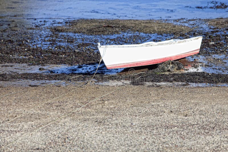 Row boat on the beach stock image. Image of shore, ocean - 27152691