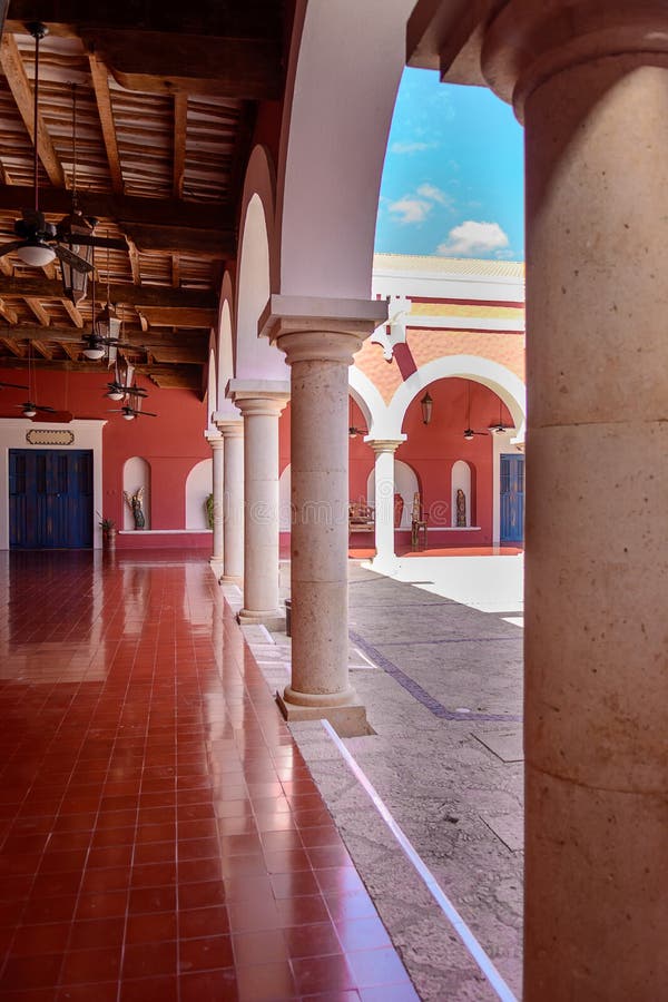 A Row of Columns in a Mexican Hacienda Stock Image - Image of hacienda ...