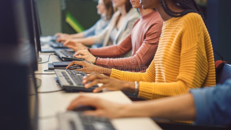 Row of Diverse Group of Multi-Ethnic People Works on PC. Office Team of ...