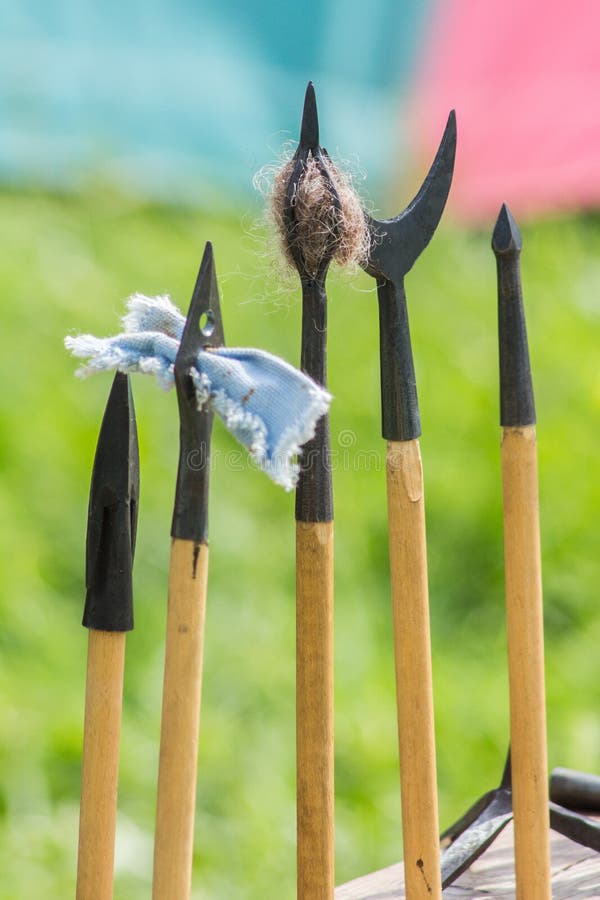 Medieval Arrows And Arrowheads Stock Photo - Image of weapon, vintage ...