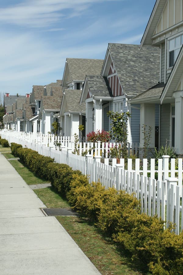 Suburban Town Homes stock image. Image of homes, driveway - 6899275