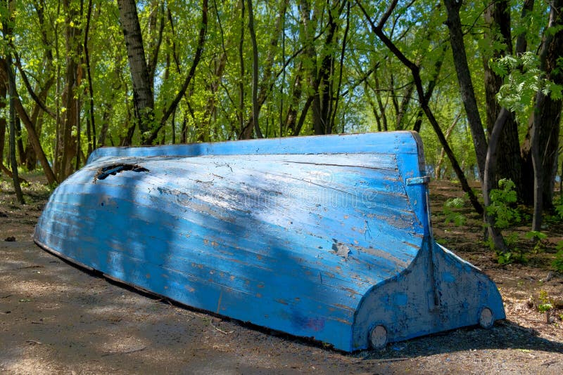 Rowboat with a Broken Side. Stock Image - Image of river, outdoors ...