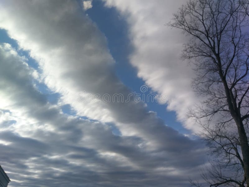 Rows of Clouds stock photo. Image of clouds, lines, white - 13928176