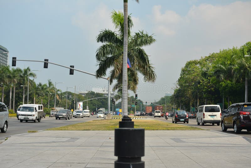 Roxas Boulevard in Manila, Philippines Editorial Photography - Image of ...