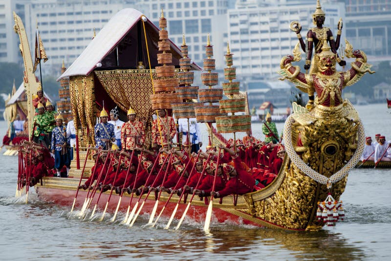 The Royal Barge Procession editorial photography. Image of architecture ...