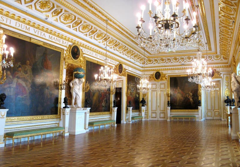 Royal castle editorial photo. Image of wall, royal, palace - 34146796