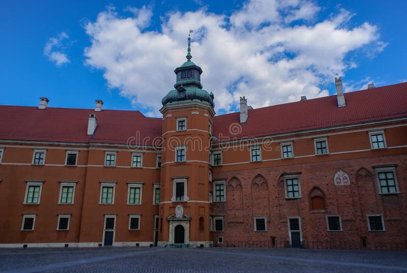 Royal Castle in Warsaw stock image. Image of architecture - 71314347
