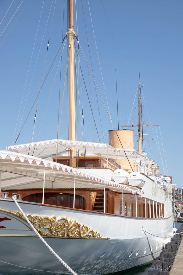 The Royal Danish Ship Dannebrog Editorial Photography - Image of king ...