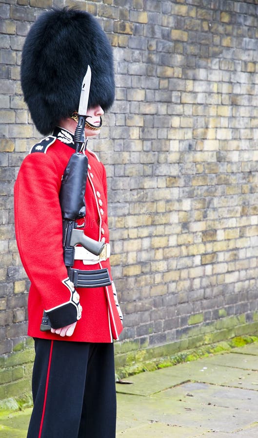 722 Royal Military Police Uniform Stock Photos - Free & Royalty-Free ...