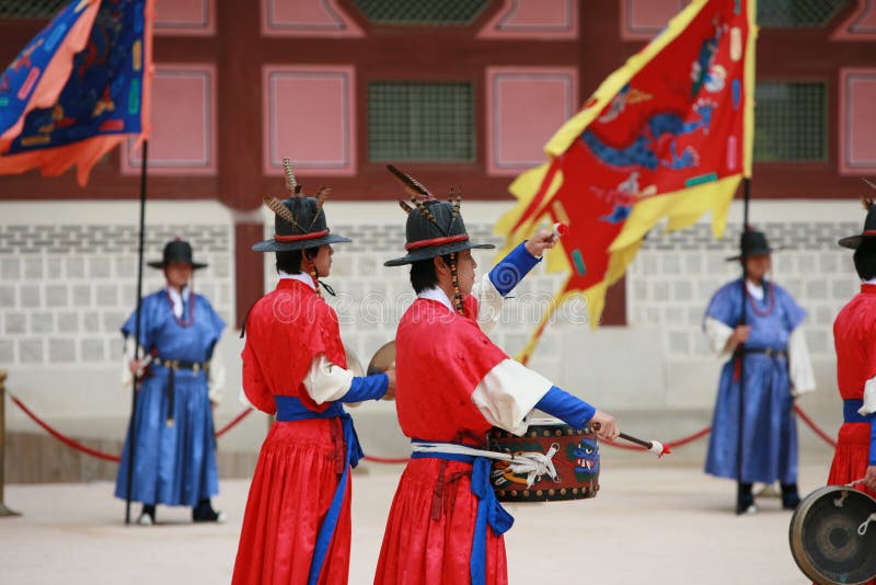 Royal guard parade editorial image. Image of architectural - 15300460