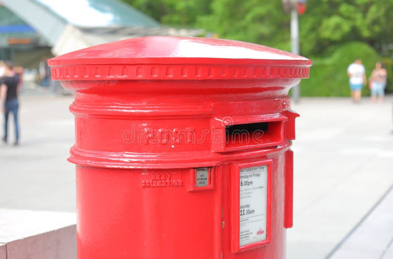Royal Mail Post Box London UK Editorial Stock Image - Image of business ...