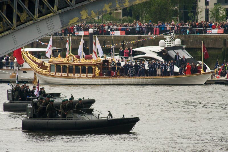 The Royal Marines and the Canadian Marine Commando Regiment Editorial ...