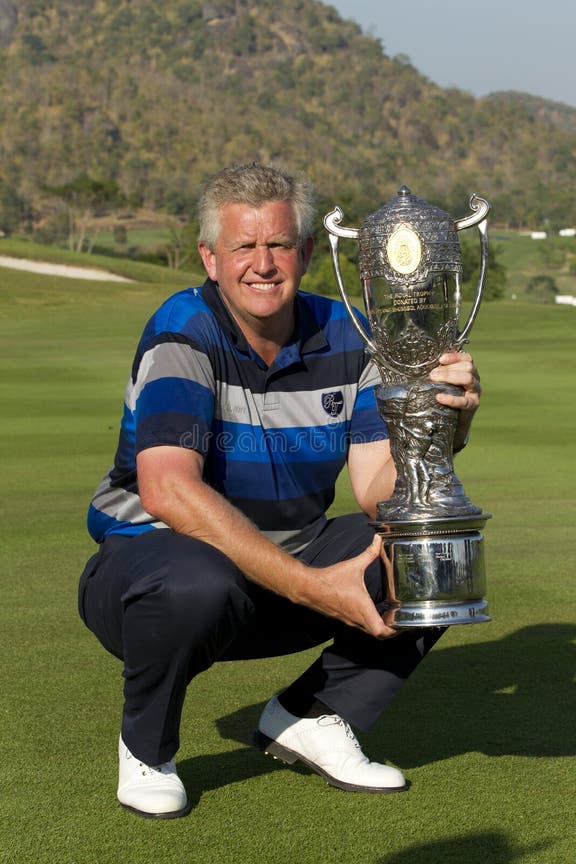 The Royal Trophy editorial photo. Image of fairway, mountain - 17859351