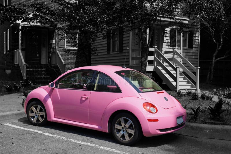 Roze Auto Met fouten redactionele afbeelding. Image of auto - 68448345