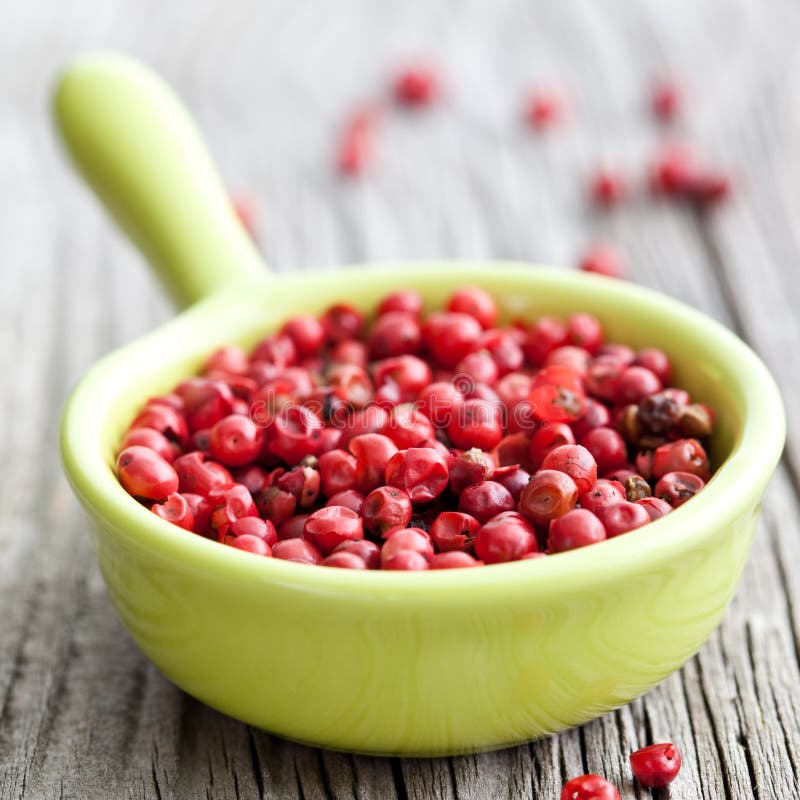 Een Roze Peper Met Peperkorrels, Schinus Molle, Ook Bekend Als ...