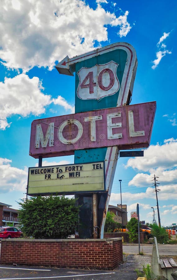 Rt 40 (Broad St) Motel Sign in Columbus Ohio Editorial Photo - Image of ...