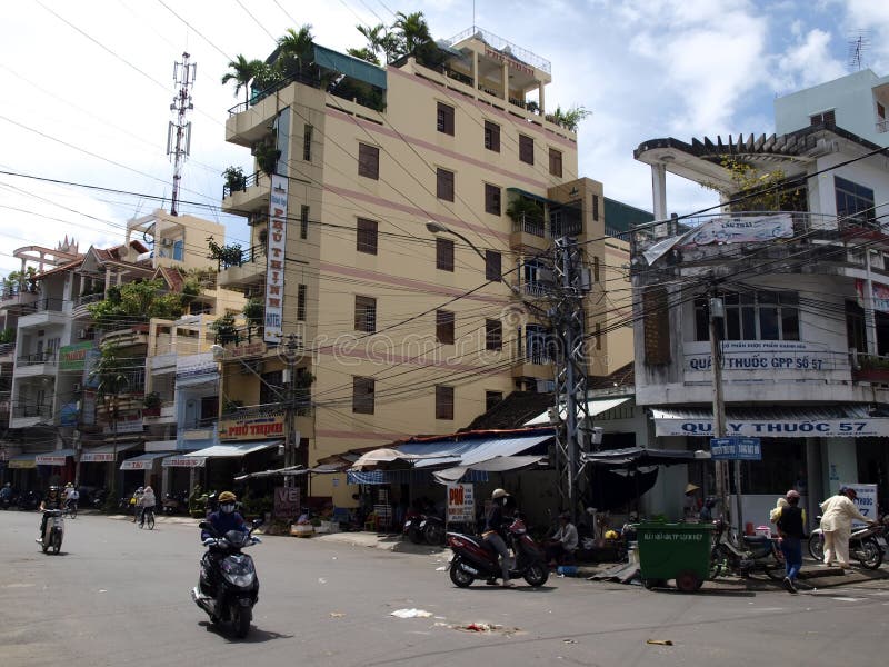 Rua de Nha Trang foto de stock editorial. Imagem de avenida - 24505348