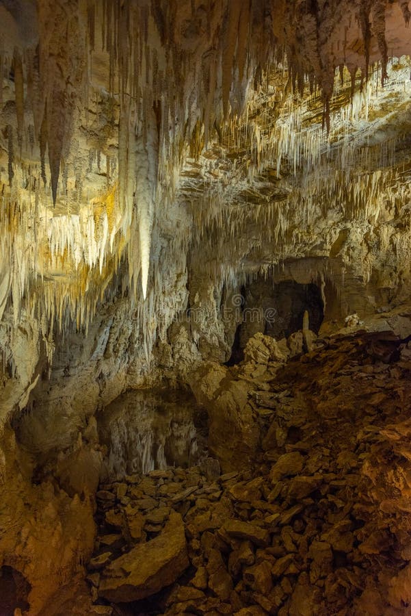 Ruakuri Cave in New Zealand Stock Photo - Image of scenic, stalactite ...
