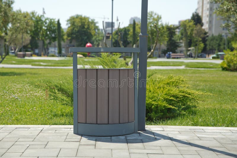 Rubbish Box in the Park . a Wooden Urn and a Comfortable Empty Park ...