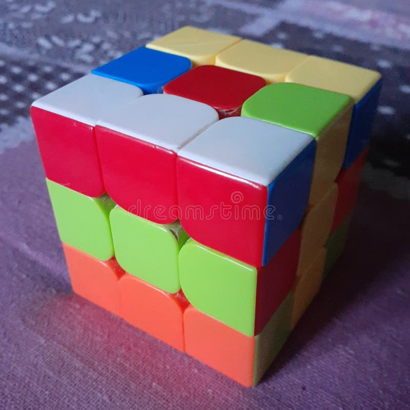 Rubic cube editorial stock image. Image of timepass - 191205184