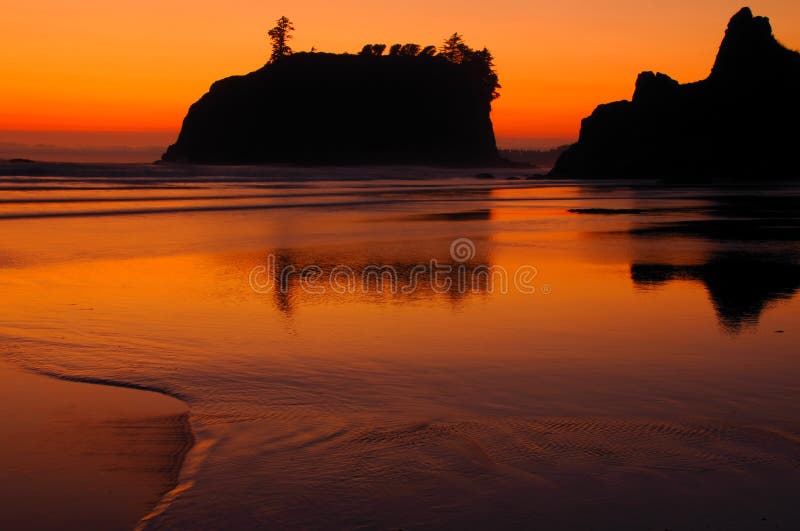 Ruby beach at sunset stock photo. Image of cliffs, outdoors - 14237890