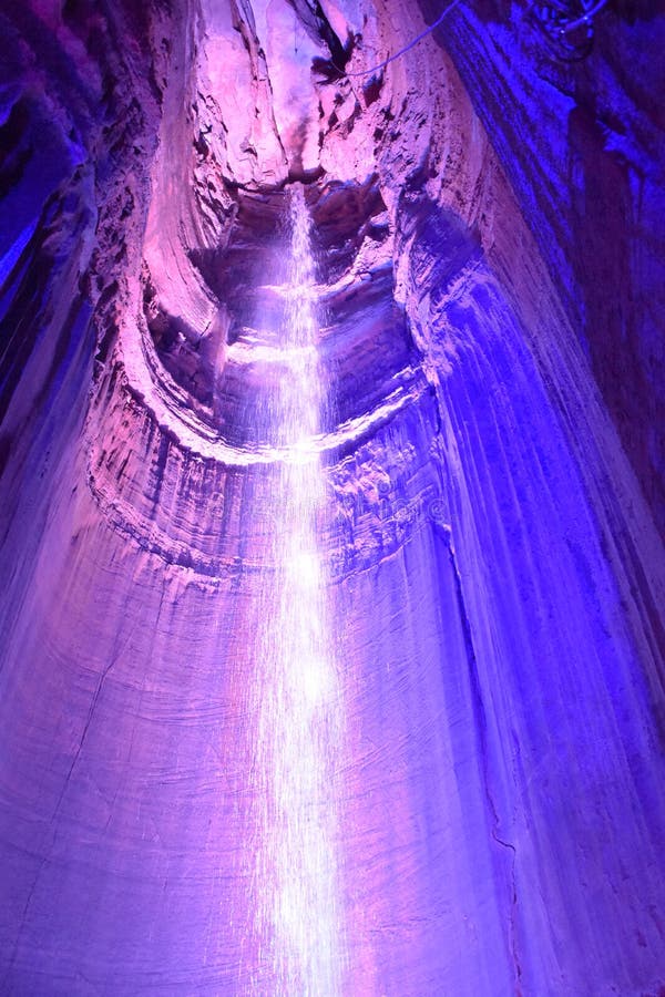 Ruby Falls in Chattanooga, Tennessee Editorial Stock Image - Image of ...