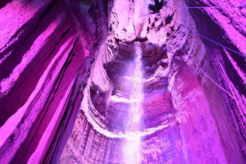Ruby Falls Sign on Stone at Christmas in Tennessee. Editorial Stock ...