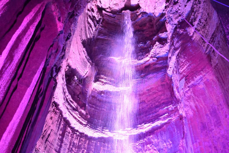 Ruby Falls in Chattanooga, Tennessee Editorial Stock Photo - Image of ...