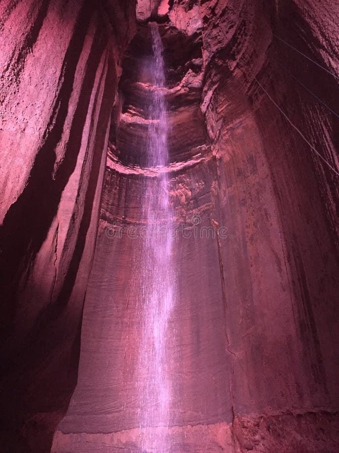 Ruby Falls in Chattanooga, Tennessee Editorial Stock Photo - Image of ...