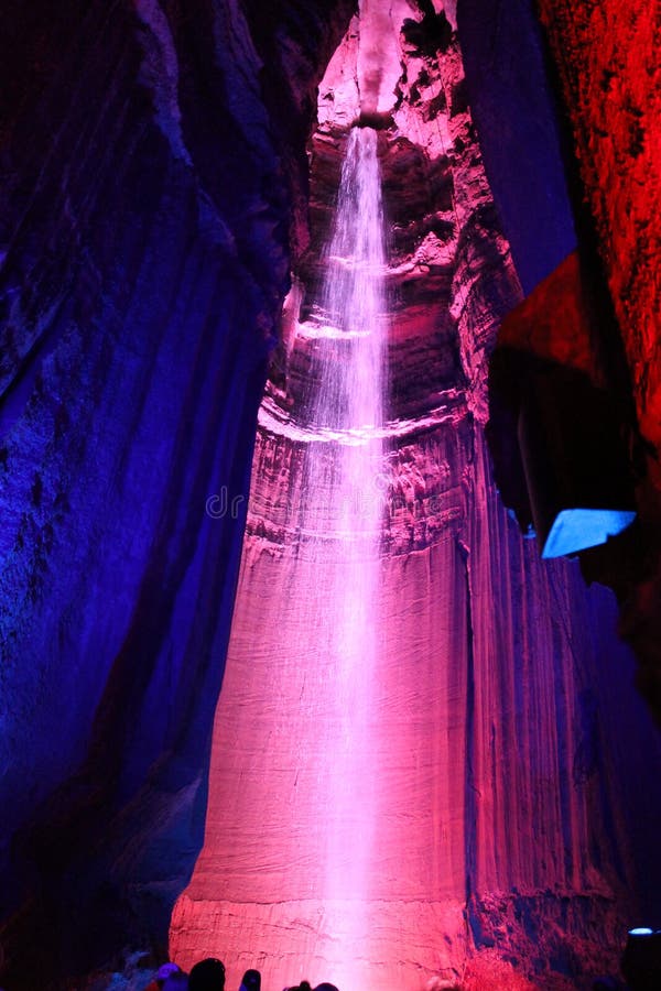 Ruby Falls, Chattanooga, TN Stock Photo - Image of falls, gardens: 55039346