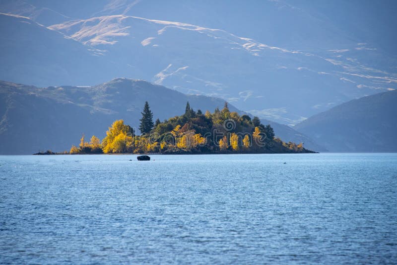 Ruby Island on Lake Wanaka stock photo. Image of green - 328590608