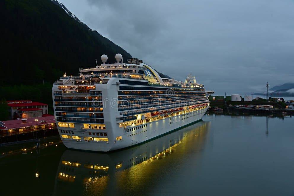 Ruby Princess in Juneau Alaska Editorial Photo - Image of luxury ...