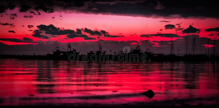 Ruby sunset stock photo. Image of horizon, ruby, reflections - 46098768