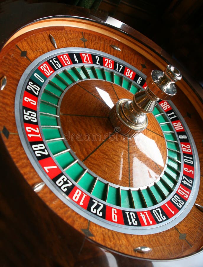 La Rueda De Ruleta Del Casino 3D Rinde Foto de archivo - Imagen de ...