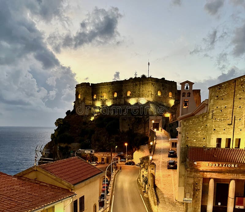 Ruffo Castle Scilla Calabria Editorial Image - Image of roma, ruffo ...