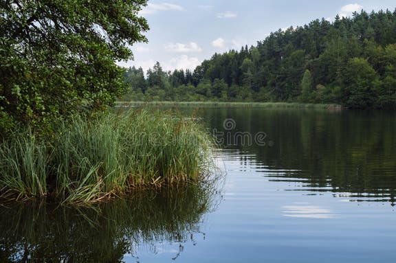 Ruhiger See von Saissersee stockbild. Bild von sommer - 40527743