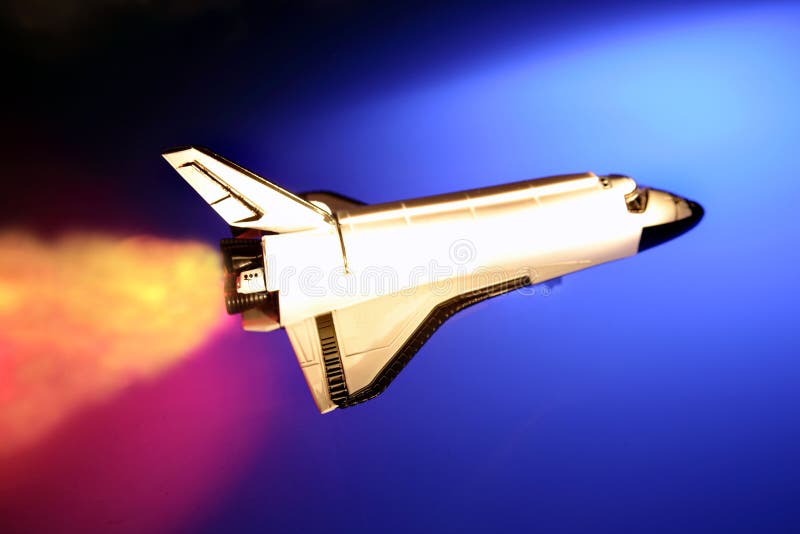 Ruimtevaartuig stock afbeelding. Image of vlucht, blastoff - 20557835