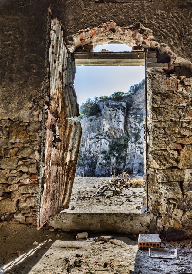 Ruin gate door stock image. Image of stone, house, ancient - 142285731