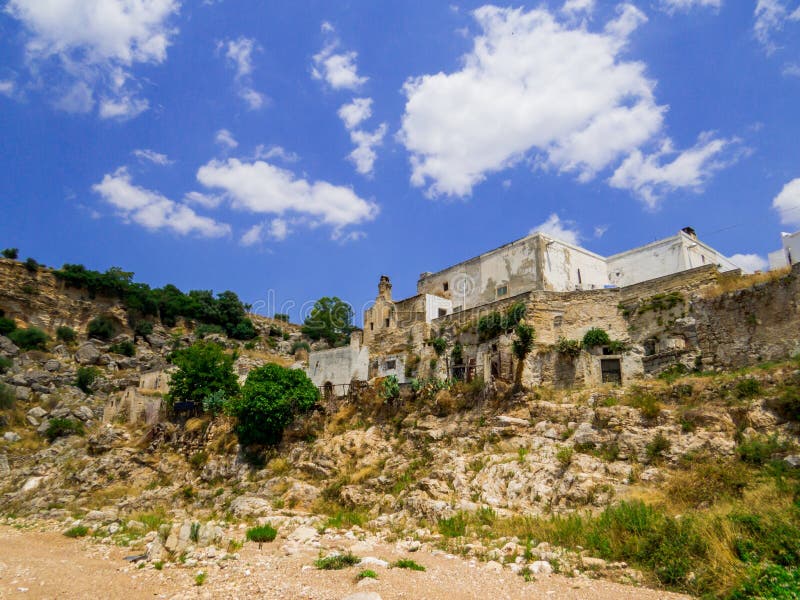 Ruinas Antiguas En Ginosa, Italia Foto de archivo - Imagen de antiguo ...