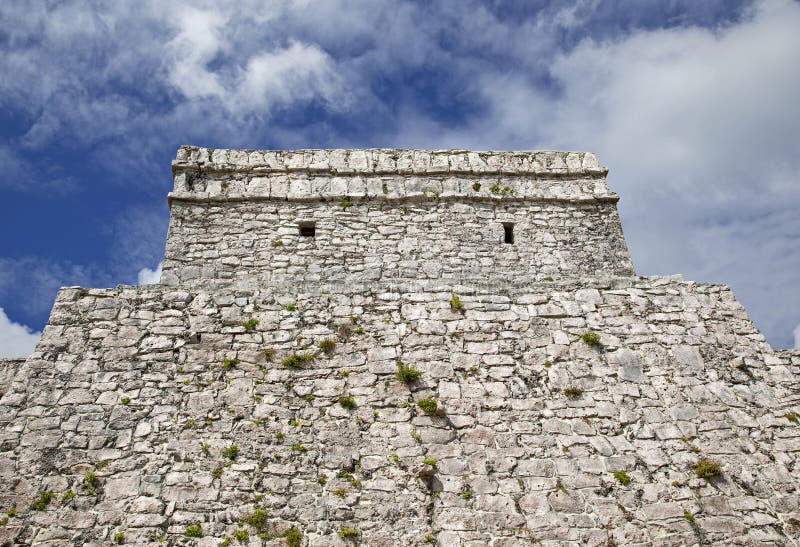 Ruinas De La Ciudad De Tulum Foto de archivo - Imagen de piedra, ciudad ...
