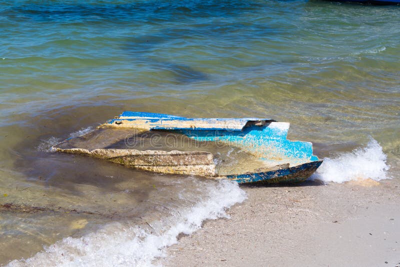 Ruined boat stock image. Image of ship, damaged, boat - 49405481