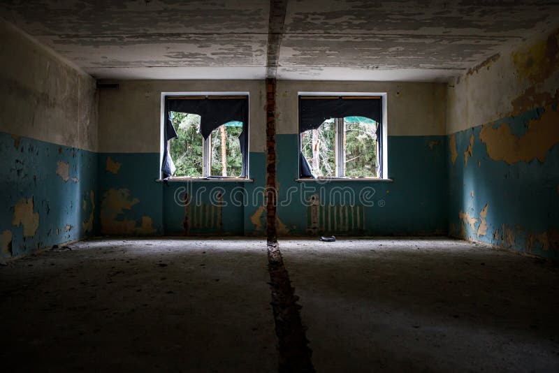 Ruined Empty Room in an Abandoned Building Stock Image - Image of ...