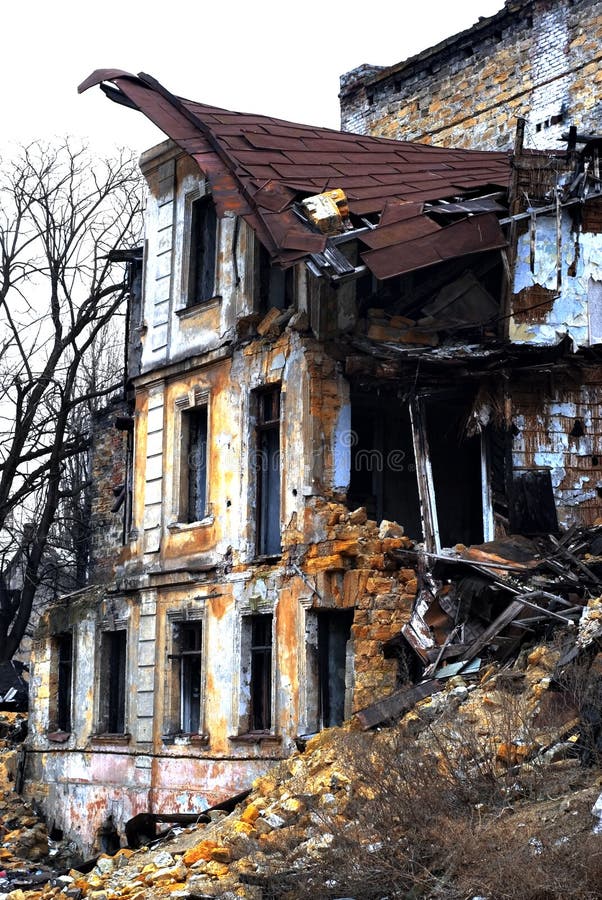 Ruined house stock image. Image of house, home, downfall - 11936769