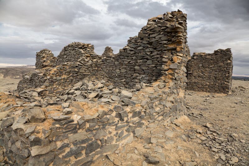 Ruined house in the desert stock photo. Image of holiday - 25657152