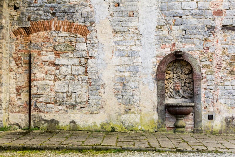 Ruined wall of a church stock image. Image of font, italy - 112610393